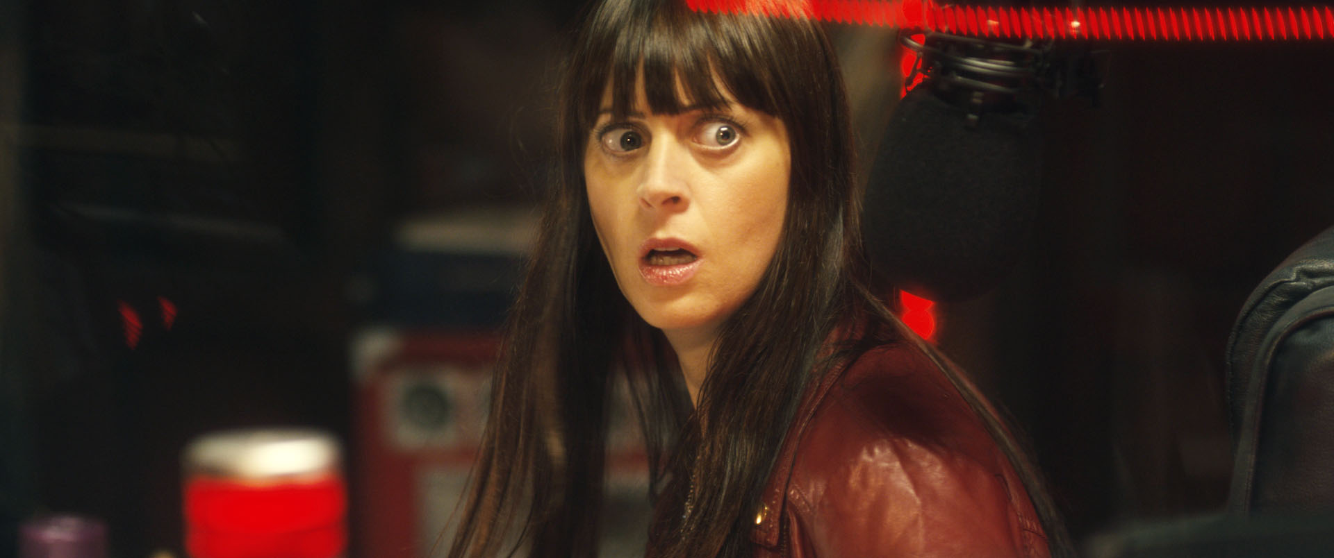 Daily Grindhouse | [TRAILER DROP] 'DARK SIGNAL' - Daily Grindhouse